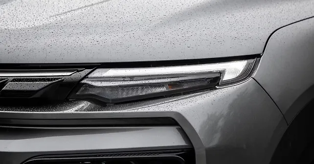 Renault Kiger Head Light And Tail Lights - CarWale