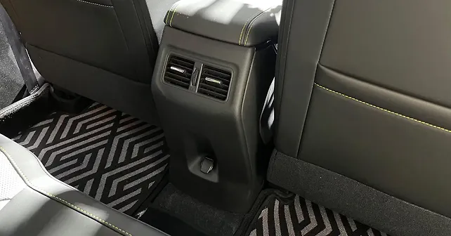 Renault Kiger AC - CarWale