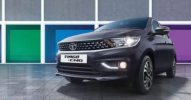 Tata Tiago [2016-2020] Head Light And Tail Lights - CarWale