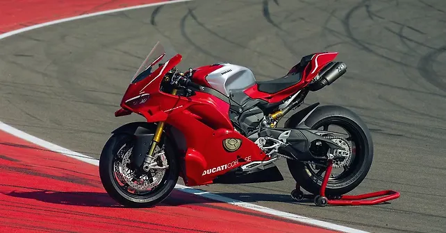 Ducati Panigale V4 R Superbike Arrives in India in 2026 - BikeWale
