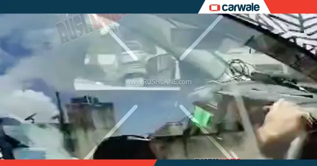 Upcoming Renault Duster Spotted with 3-screen Dashboard - CarWale