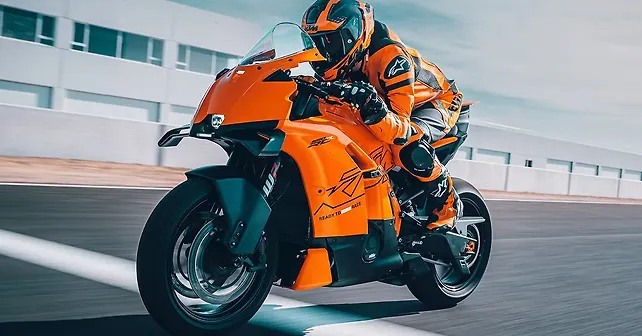 KTM 990 RC R Production Model Launched Overseas - BikeWale