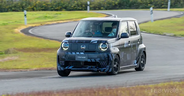 Super One Right Rear Three Quarter Image, Super One Photos in India ...