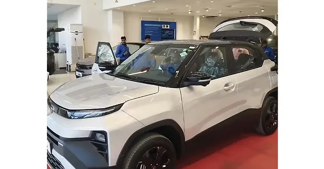 Punch Facelift Under Boot/Spare Wheel Image, Punch Facelift Photos in ...