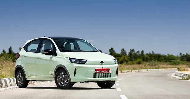 Tiago EV Closed Fuel Lid Image, Tiago EV Photos in India - CarWale