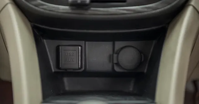 Maruti Celerio [2017-2021] Charging Ports - CarWale