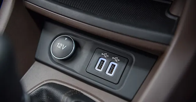 Ford Freestyle Charging Ports - CarWale