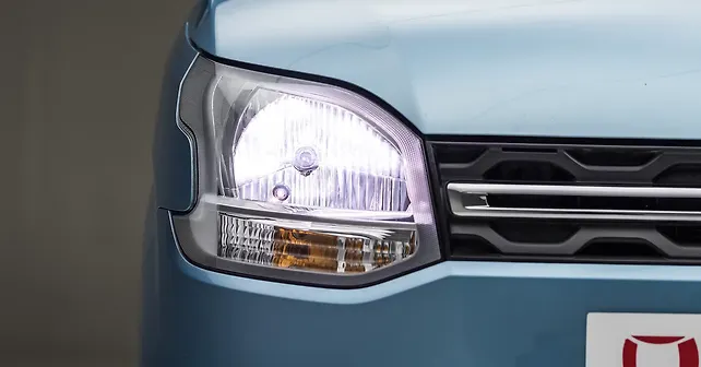 Maruti Wagon R [2019-2022] Head Light And Tail Lights - CarWale