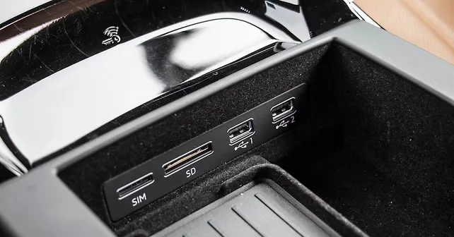 Audi A8 L [2018-2022] Charging Ports - CarWale