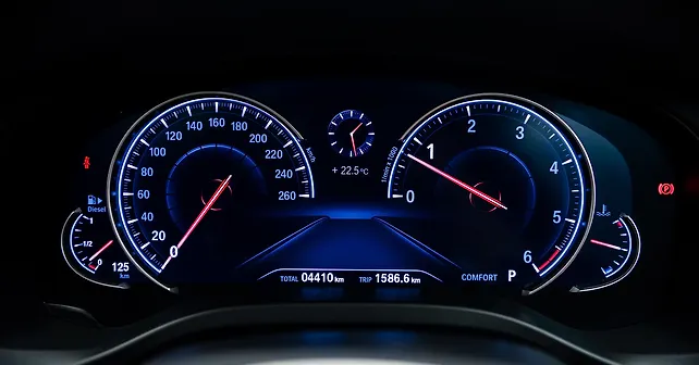 BMW X4 [2019-2022] Instrument Cluster - CarWale