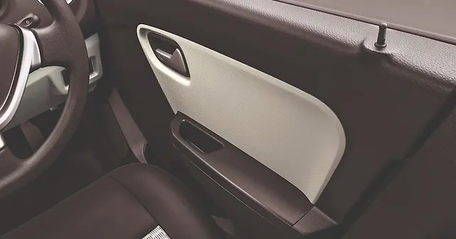 Maruti Alto 800 Doors And Controls - CarWale