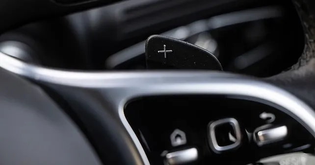 Mercedes-Benz GLC [2019-2023] Gear - CarWale