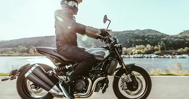 Leaked document confirms Indian FTR 1200-based ADV debut in 2020 - BikeWale