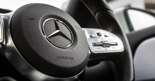 Mercedes-Benz GLA [2021-2024] Airbags - CarWale