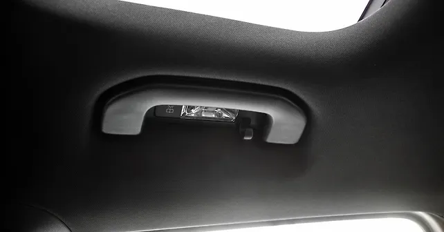 Mercedes-Benz GLA [2021-2024] Interior Lights - CarWale
