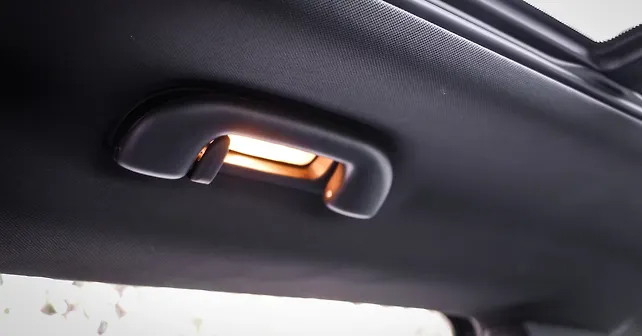 Jeep Compass Interior Lights - CarWale