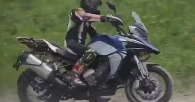 India-bound Benelli TRK 800 adventure bike spotted testing - BikeWale