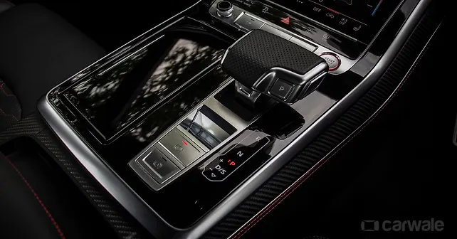 Audi RS Q8 [2020-2025] Gear - CarWale