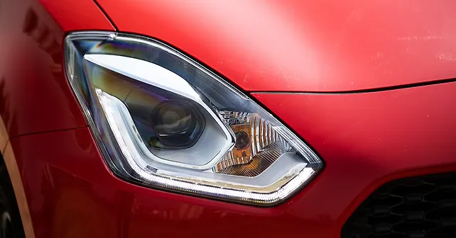Maruti Swift [2021-2024] Head Light And Tail Lights - CarWale