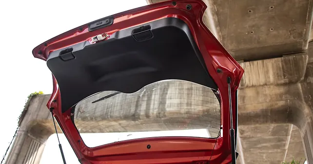 Maruti Swift [2021-2024] Bootspace - CarWale