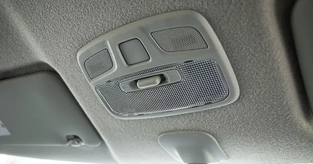 Maruti Swift [2021-2024] Sunroof - CarWale