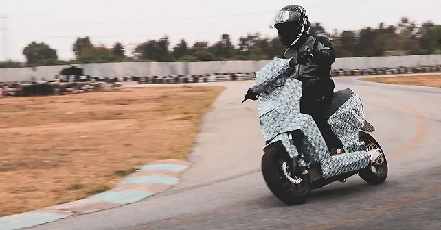 Simple Energy releases pictures of prototype electric scooter - BikeWale