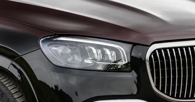 Mercedes-Benz Maybach GLS [2021-2024] Head Light And Tail Lights - CarWale