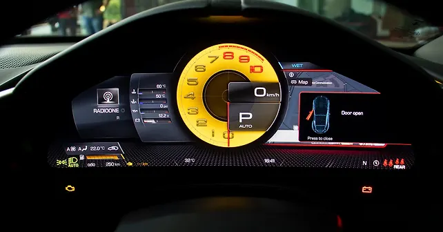 Ferrari Roma Instrument Cluster - CarWale