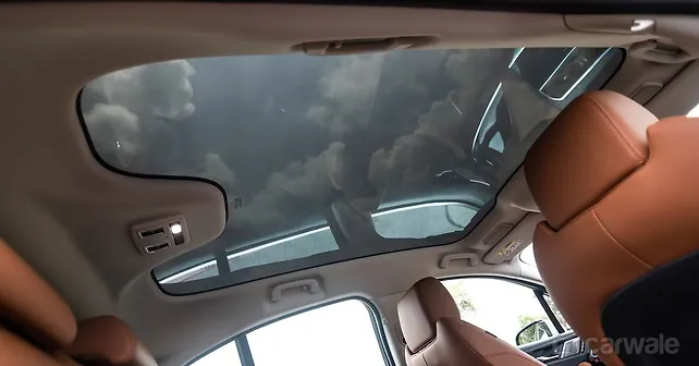 Jaguar I-Pace Sunroof - CarWale