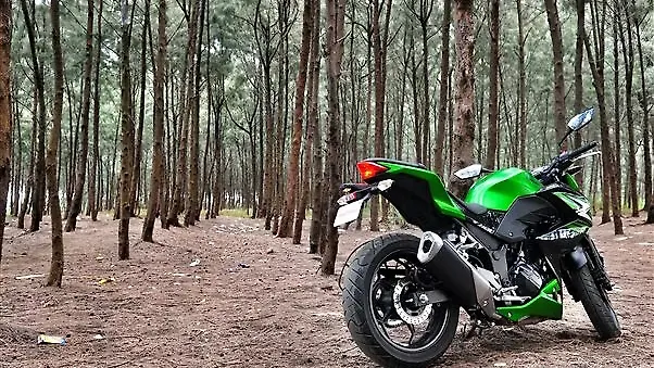 India Exclusive : Kawasaki Z250 - BikeWale
