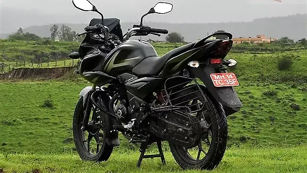 Bajaj Discover 150F Switchgear Image - BikeWale