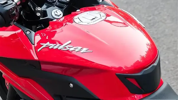 Bajaj Pulsar AS150 Engine Image - BikeWale