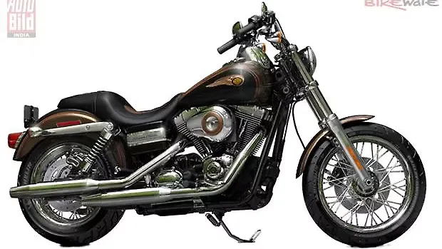 Harley-Davidson Super Glide Custom Side Image - BikeWale