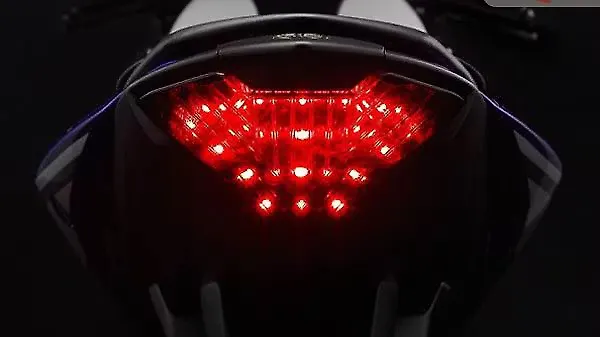 Yamaha YZF-R3 [2016-2017] Wheels-Tyres Image - BikeWale