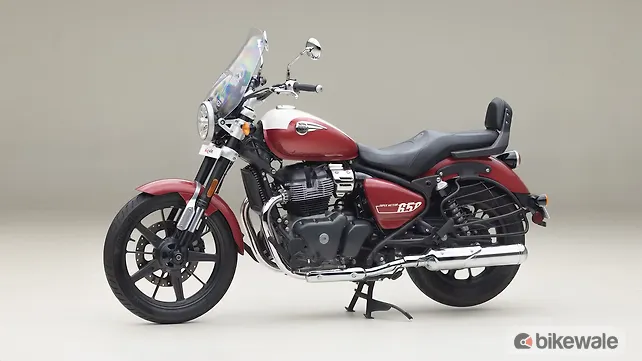 Royal Enfield Super Meteor 650 Head Light Image - BikeWale