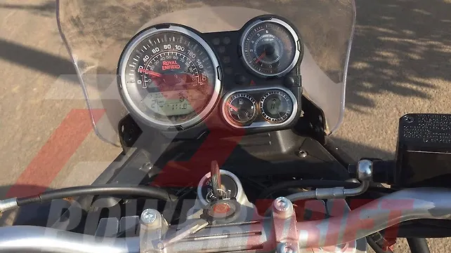 Royal Enfield Himalayan instrument console spied - BikeWale