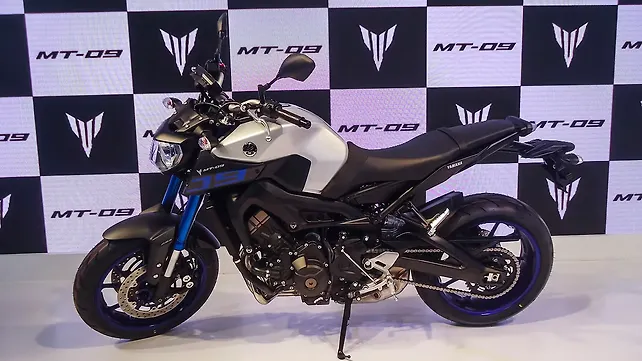 Yamaha MT-09 First Look Review - BikeWale