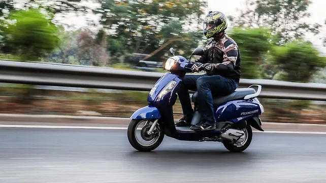 2016 Suzuki Access 125 First Ride Review - BikeWale