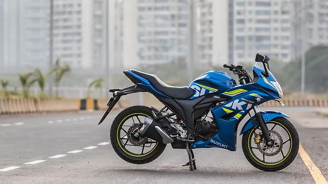 Images of Suzuki Gixxer SF Fi | Photos of Gixxer SF Fi - BikeWale