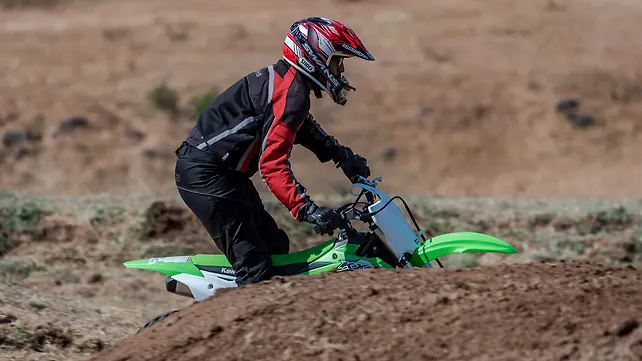 Kawasaki KX100 First Ride Review - BikeWale