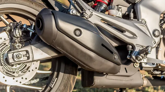 Bajaj Dominar 400 First Ride Review - BikeWale