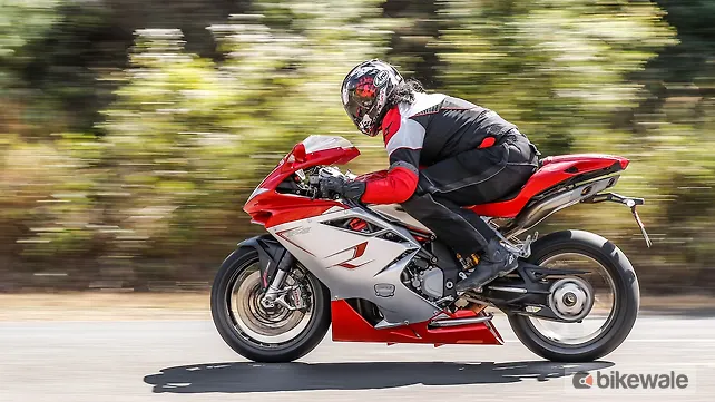 MV Agusta F4R First Ride Review - BikeWale