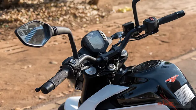 Images of KTM 250 Duke | Photos of 250 Duke - BikeWale