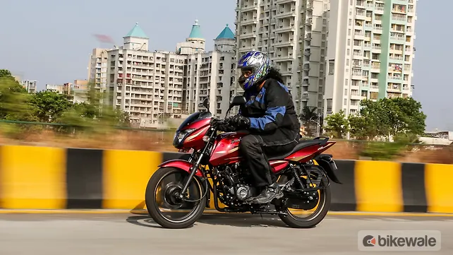 2017 Bajaj Pulsar 150 First Ride Review - BikeWale