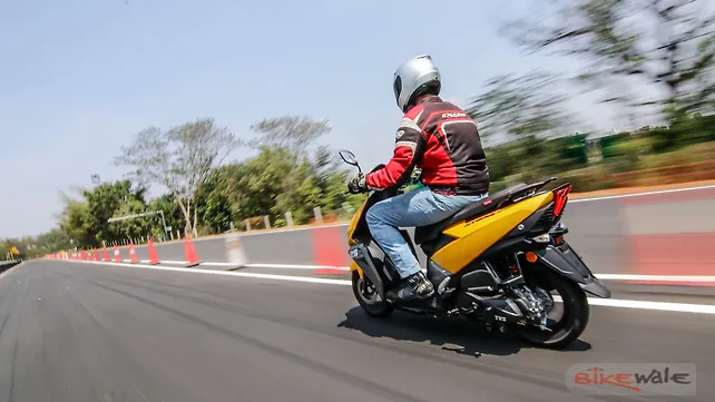 TVS NTorq 125 Track Ride Review - BikeWale