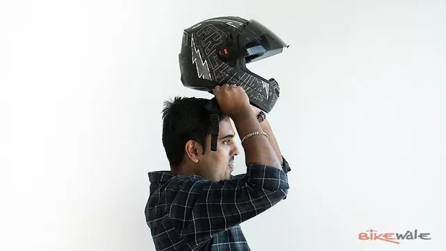 How to choose the perfect helmet - BikeWale