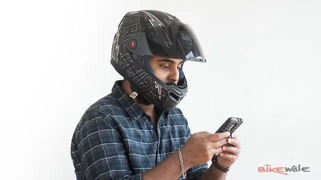 How to choose the perfect helmet - BikeWale