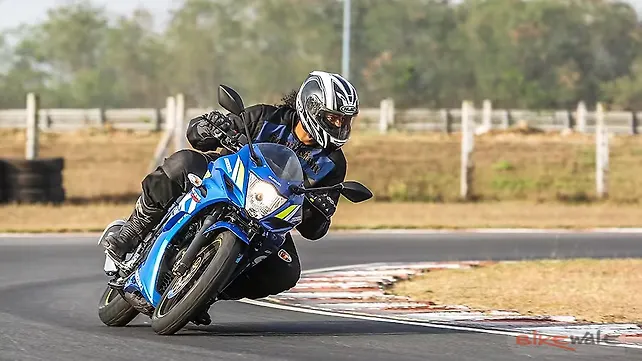 Suzuki Gixxer SF Fi Exterior Image - BikeWale