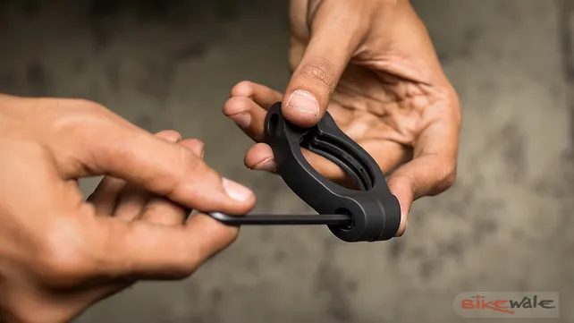 Maximus PRO Review – Installation - BikeWale