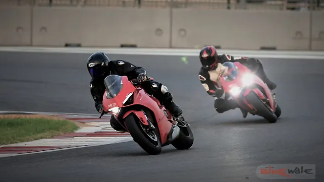 Ducati Riding Experience at BIC – Learning track etiquettes on a ...